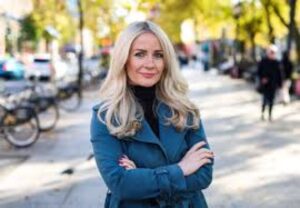 Holly Hamilton: BBC Presenter, Life and Career